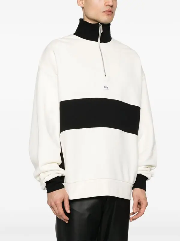 Gcds Logo-appliqué Half-zipped Sweatshirt