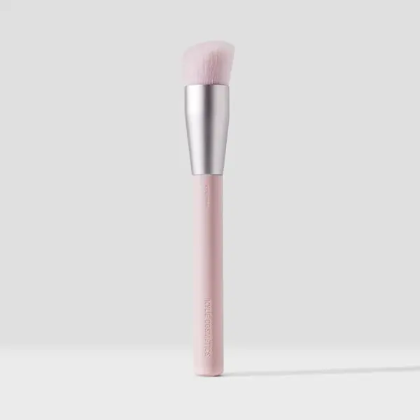 KYLIE COSMETICS Foundation Brush 01 - One-color
