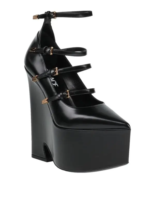 Versace Pumps In Calfskin - Black