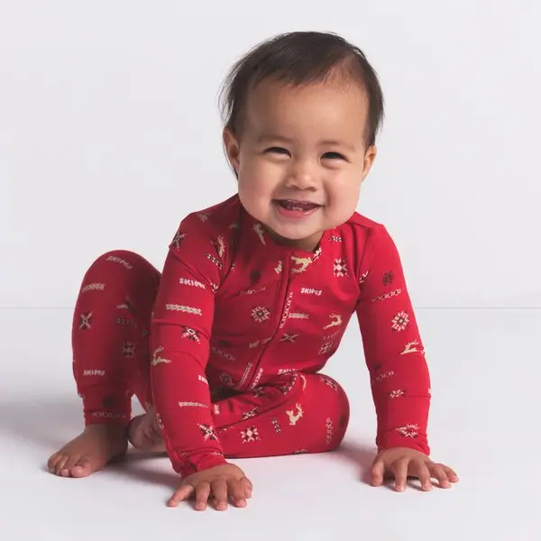 SKIMS Sleep Baby Onesie - Cranberry Vintage Deer Print