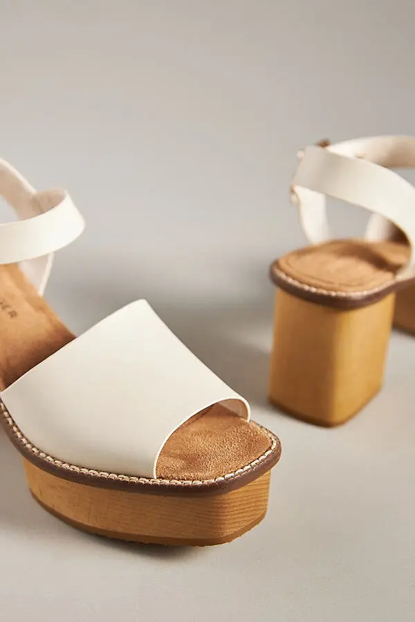 KELSI DAGGER BROOKLYN Platform Sandals - White