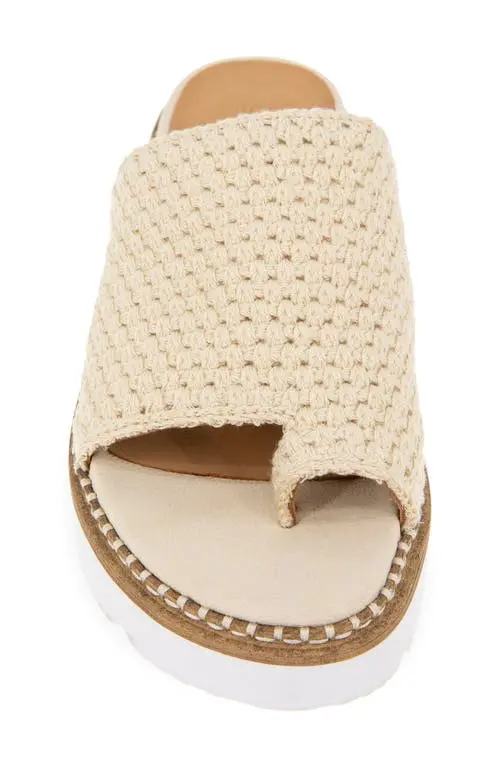 Gentle Souls By Kenneth Cole Lavern Platform Slides