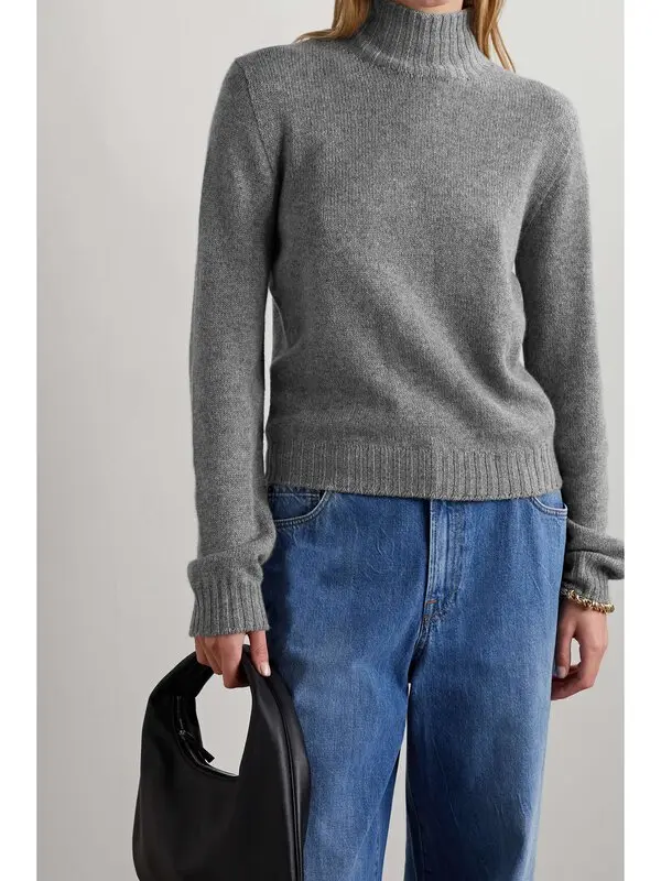 THE ROW Essentials Kensington Cashmere Turtleneck Sweater - Gray