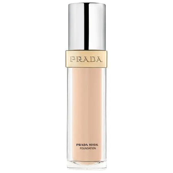 Prada Reveal Skin-optimizing Refillable Soft Matte Foundation - Lc15