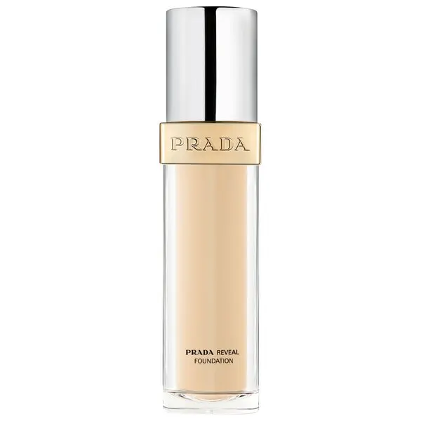 Prada Reveal Skin-optimizing Refillable Soft Matte Foundation - Lw5