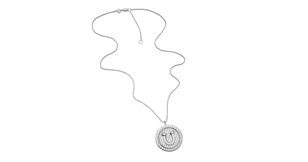 Jennifer Zeuner Jewelry Celine Medallion Pendant Necklace - Gold