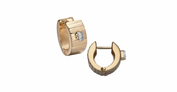 Jennifer Zeuner Jewelry Jagger 3/4 Huggie Earrings - One-color