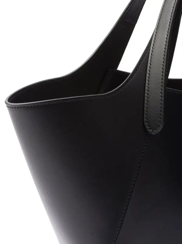 バッグ PRADA ENAMEL LEATHER LOGO TOTE HAND BAG Prada Medium Leather Tote Bag With Enamel Triangle Logo - Black