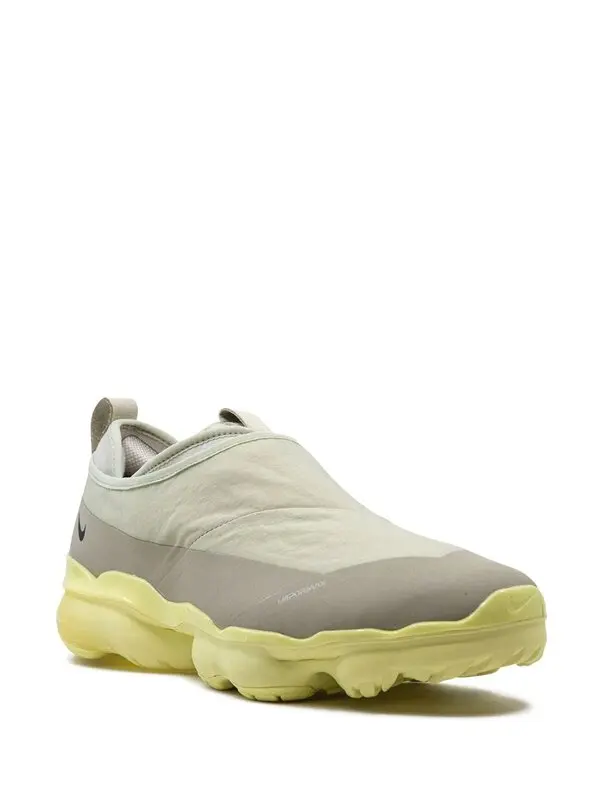 Nike Vapormax Moc Roam Sneakers