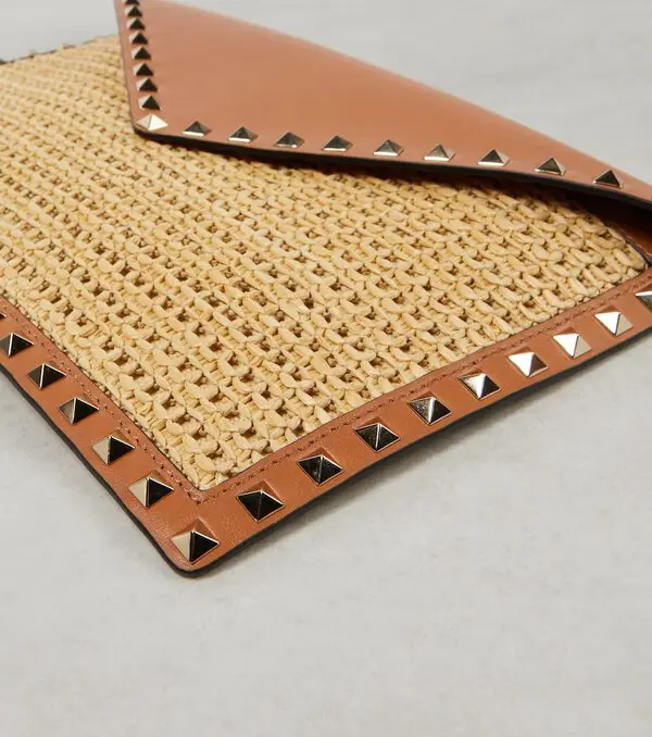 Valentino Garavani Rockstud Large Raffia Clutch