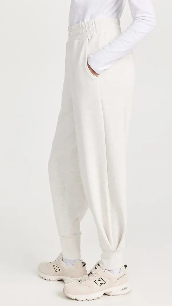 Varley Relaxed Fleece Track Pants - Ivory Marl