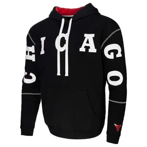 STADIUM ESSENTIALS Chicago Bulls Monument Pullover Hoodie