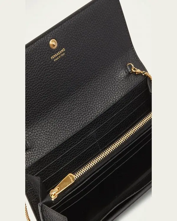 FERRAGAMO Gancino Flap Leather Wallet On Chain - Nero