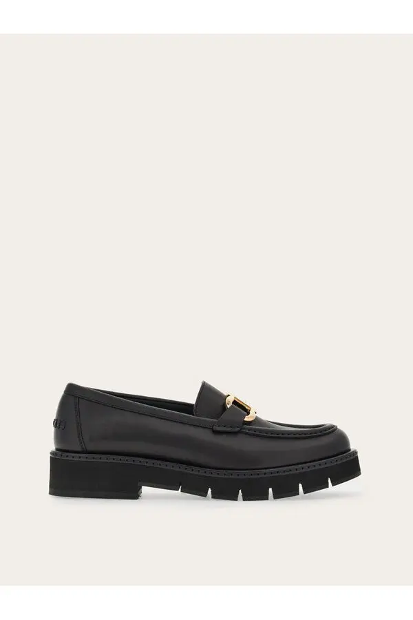 FERRAGAMO Moccasin With Gancini Ornament - Black | Editorialist display picture 1