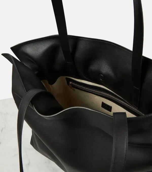 Loewe Flamenco Xl Leather Clutch - Black