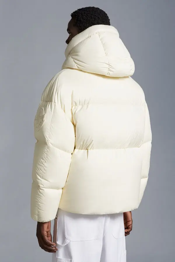 Moncler X Roc Nation By Jay-Z Antila Short Down Jacket - White