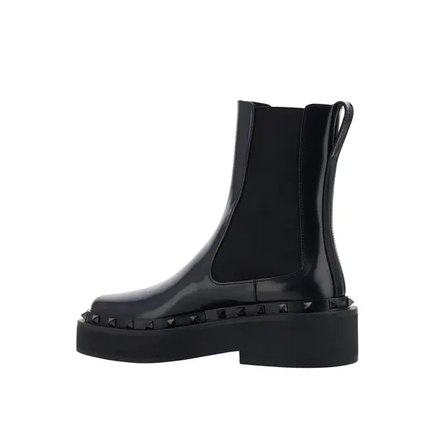 Valentino Garavani Rockstud M Way Boots