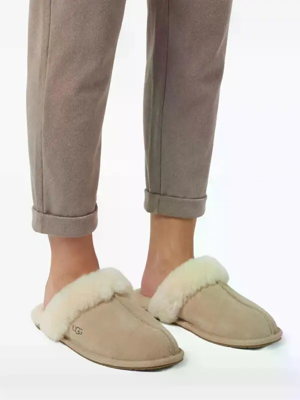 UGG Scuffette Ii Slippers - Neutrals