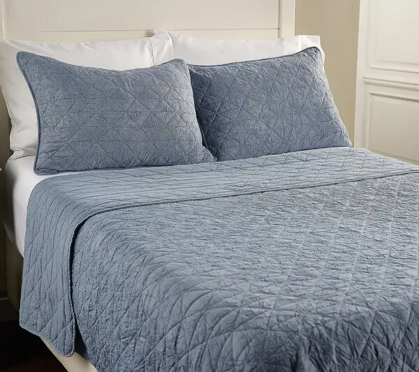 HOME REFLECTIONS Textured Stonewash Quilt Set -king - One-color