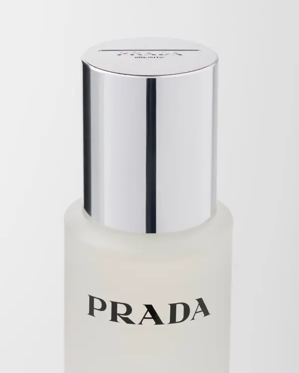 Prada Augmented Skin The Essence