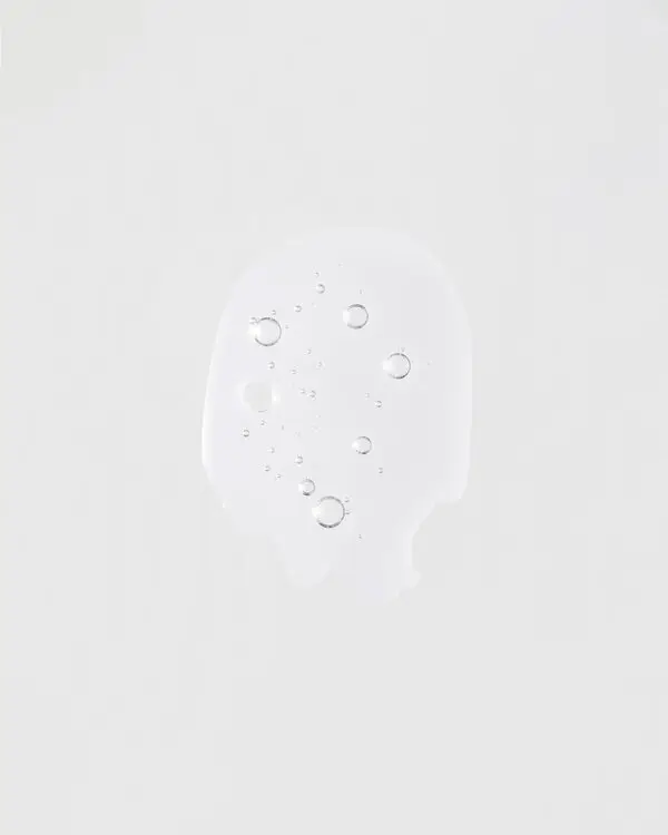 Prada Augmented Skin The Essence