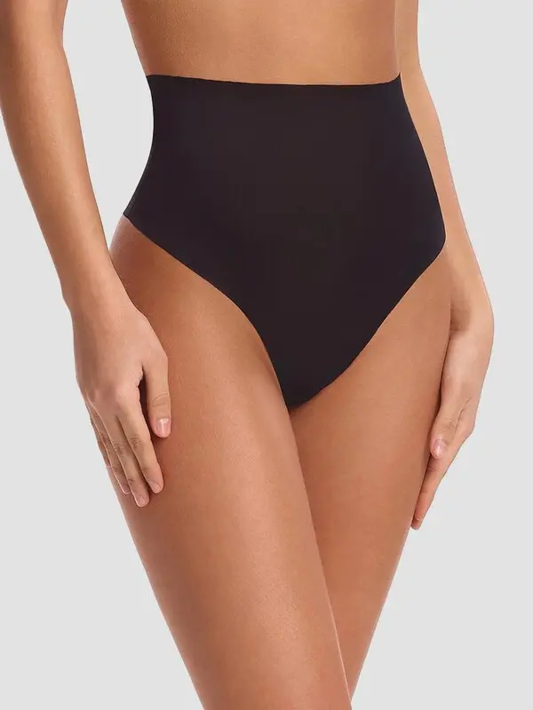 Commando Featherlight Control Thong - Black