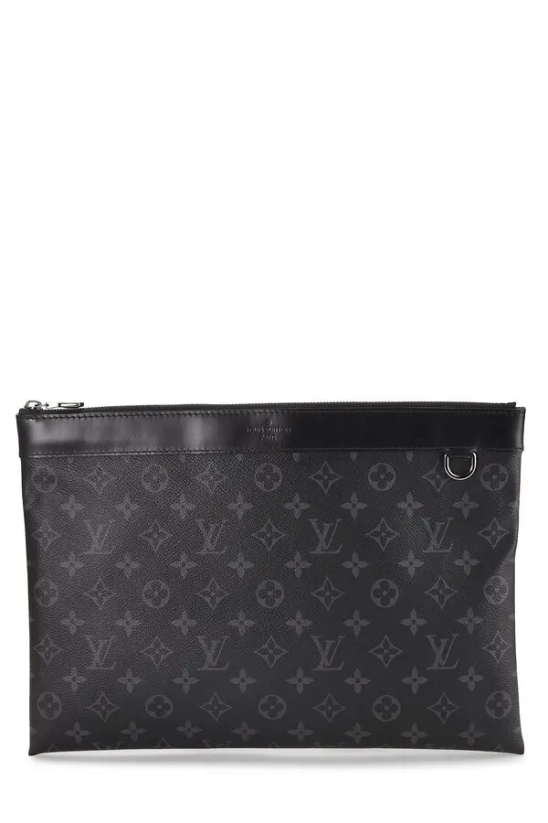 LOUIS VUITTON Monogram Eclipse Pochette Discovery