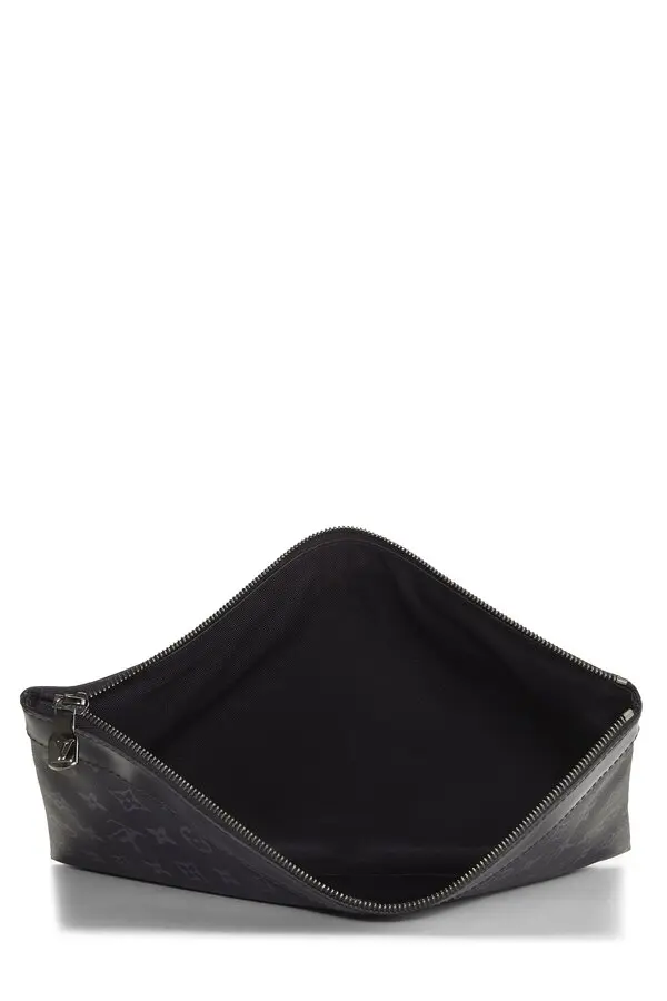 LOUIS VUITTON Monogram Eclipse Pochette Discovery