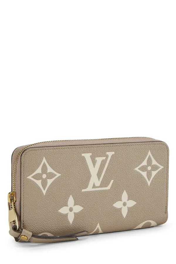 LOUIS VUITTON Giant Monogram Empreinte Zippy Continental