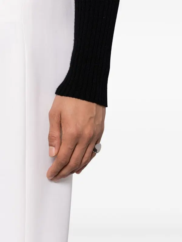 アクセサリー TOM WOOD Oval Black Molecule Ring 50 Tom Wood Sterling Oval Black Molecule Signet Ring - Silver