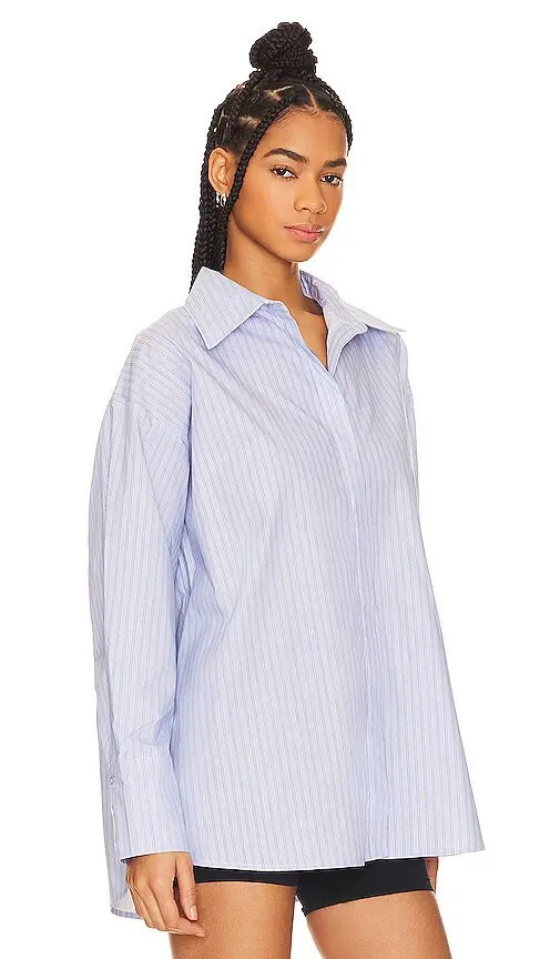 Lioness Boyfriend Shirt In Blue