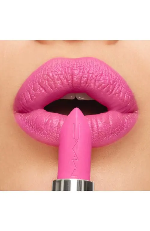 MAC COSMETICS Macximal Silky Matte Lipstick - Candy Yum Yum