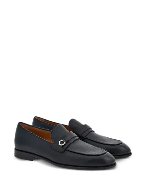 FERRAGAMO Gancini-plaque Leather Loafers - Black