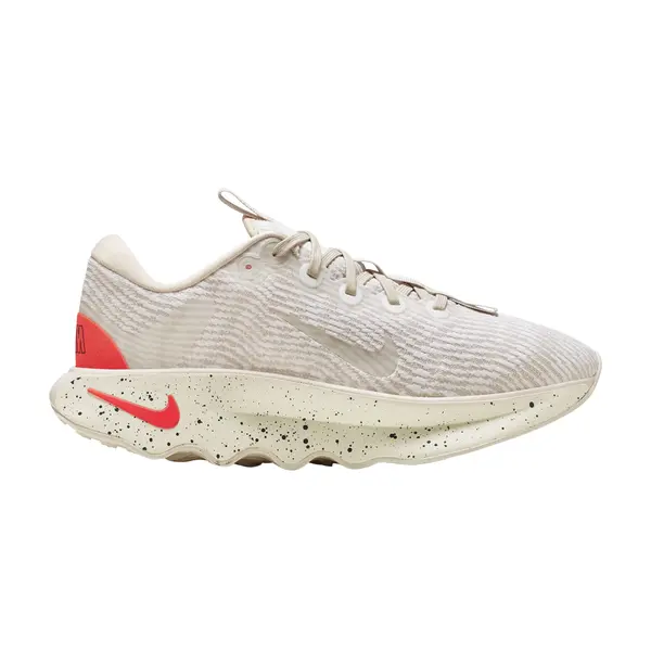 Nike Motiva Sneakers - Brown