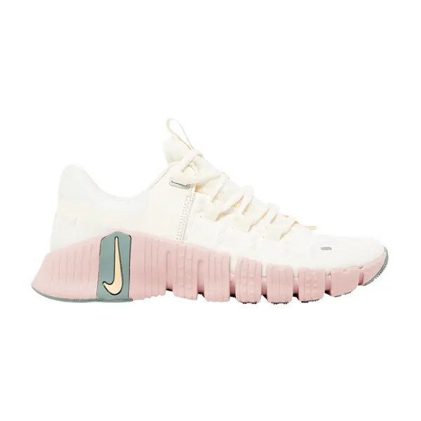 Nike Free Metcon Sneakers - Pink
