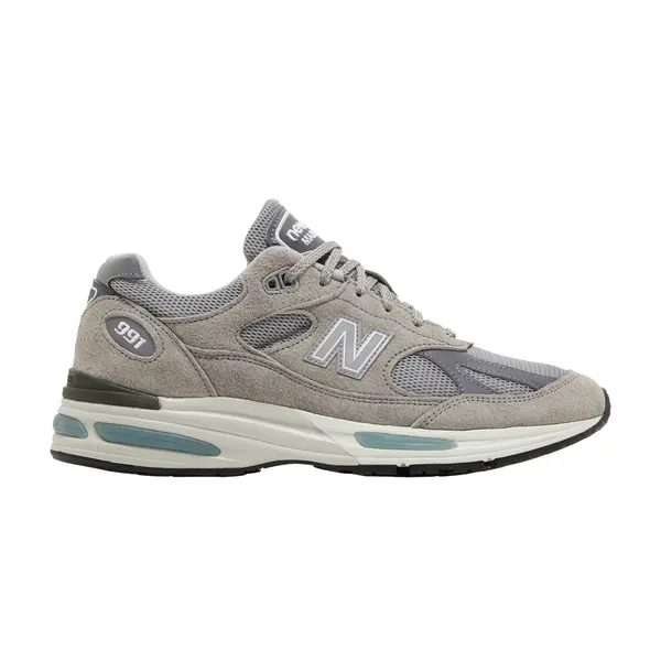 NEW BALANCE 991v2 Made In England Sneakers - Grey
