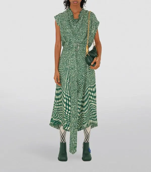 Burberry Exclusive Warped Houndstooth Print Dress