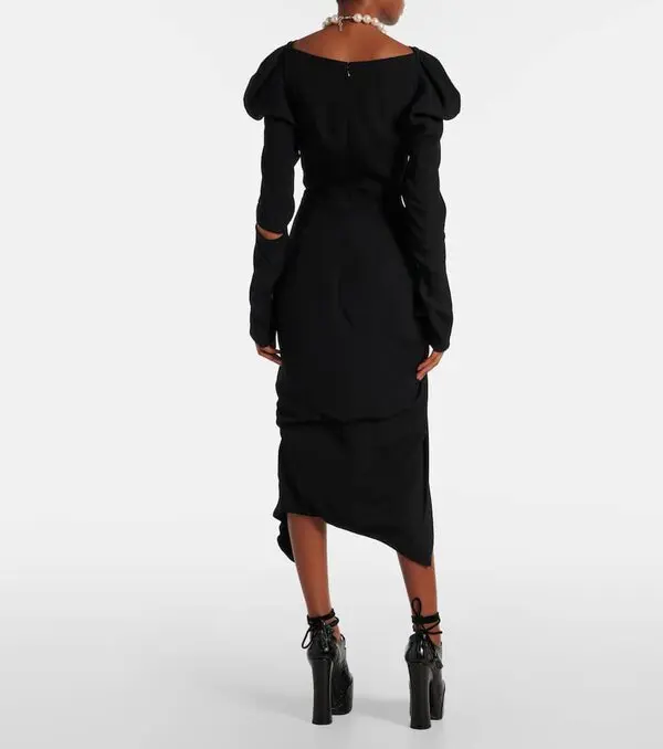 panther dress in pink by vivienne westwood PinkPantheress wearing Vivienne Westwood's Red Carpet Capsule Collection at  the 2026 GRAMMY Awards in Los Angeles (February 1st, 2026). :  r/whatthefrockk