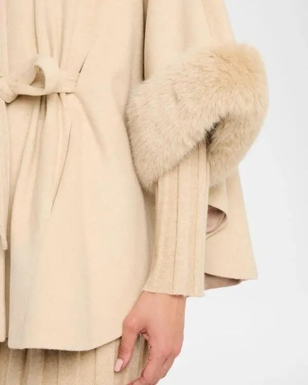 Sofia Cashmere Shawl With Faux Fur Trim - Oatmeal