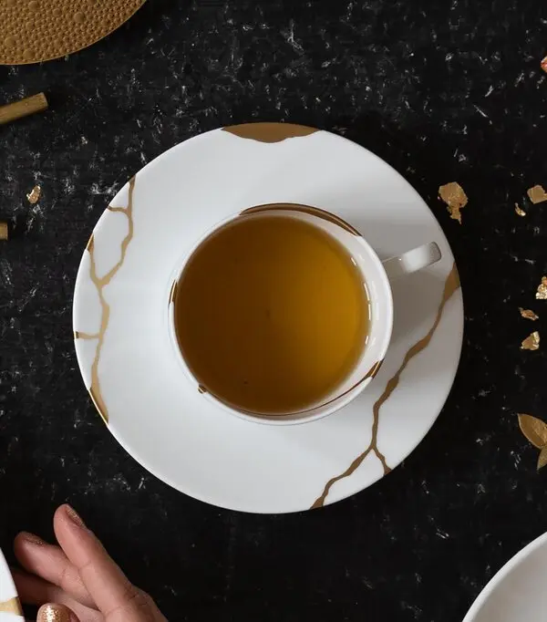 Bernardaud Kintsugi Breakfast Cups And Saucers - Gold