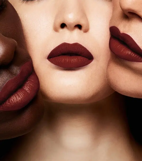 TOM FORD Liquid Lip Luxe Matte - Red