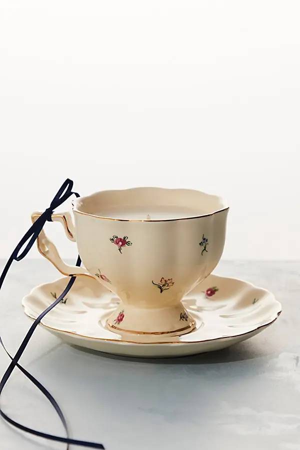 Free People Teacup Candle With Saucer - Nordic Floral