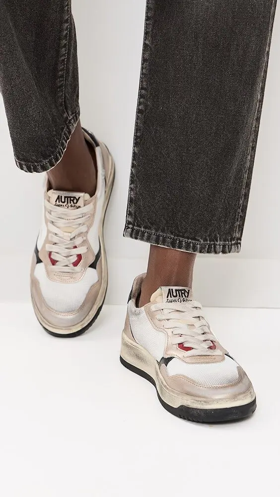 AUTRY Super Vintage Low Top Sneakers