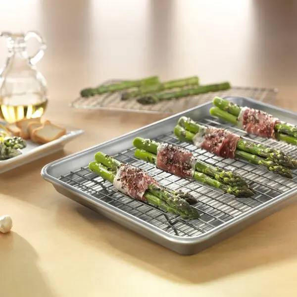USA PAN Quarter Sheet Baking Pan And Rack Set