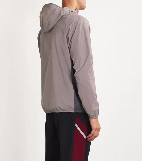 Under Armour Launch Lightweight Jacket