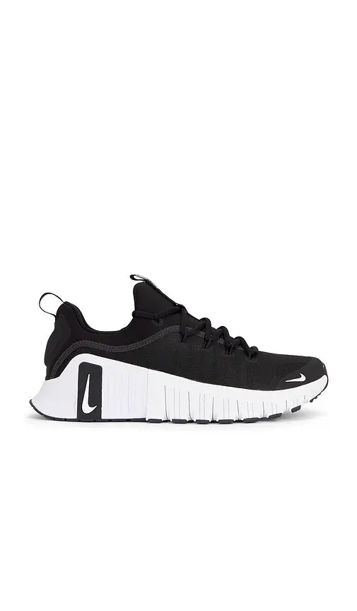 Nike Free Metcon 6 Sneakers - Black & White
