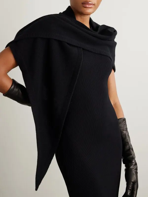 TOTEME Triangle Wool And Cashmere-blend Scarf