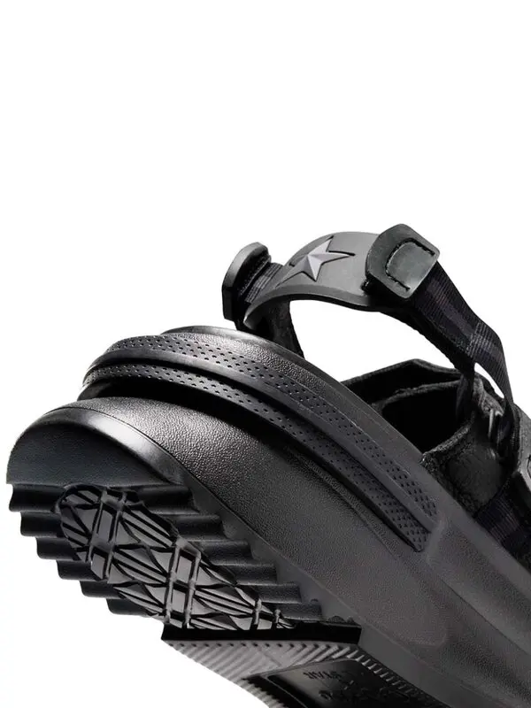 CONVERSE Run Star Utility Sandals