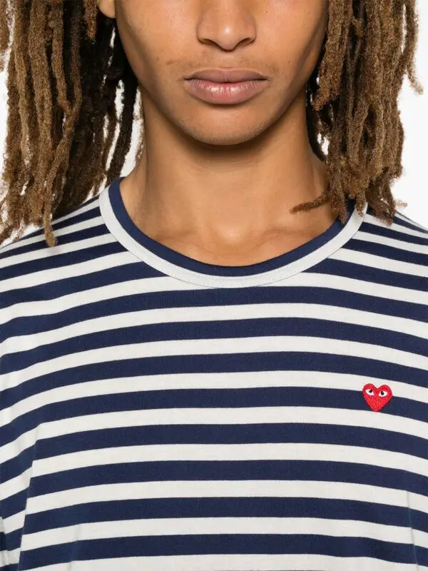 Play Comme Des Garcon Heart-patch T-shirt - White