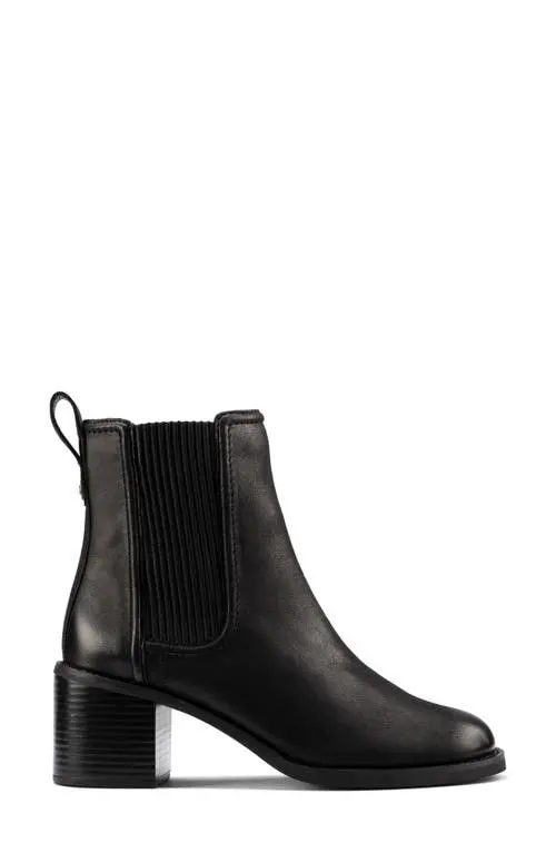 Clarks Chamberly Top Chelsea Boot